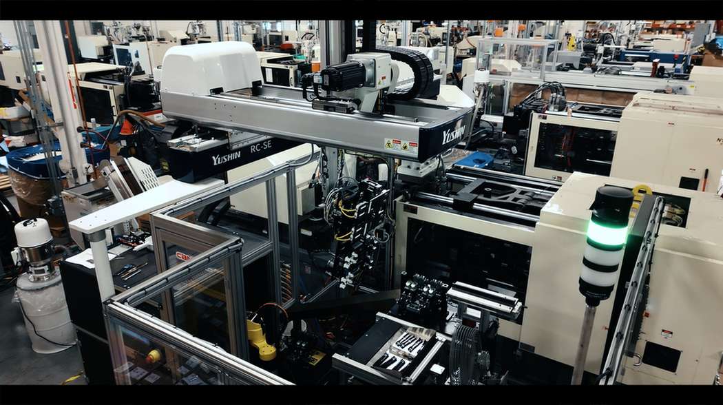 High-Volume Plastic Injection Molding Services | Nicolet Plastics ...